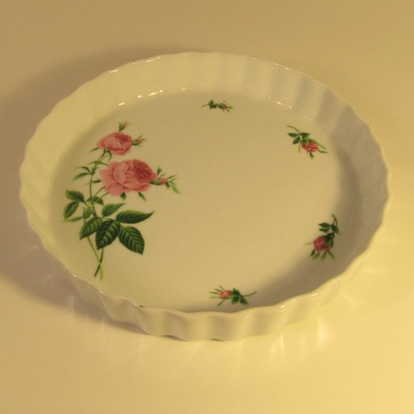 Kitchen | Vintage Elegant Christineholm Porcelain Rose Pattern Quiche ...